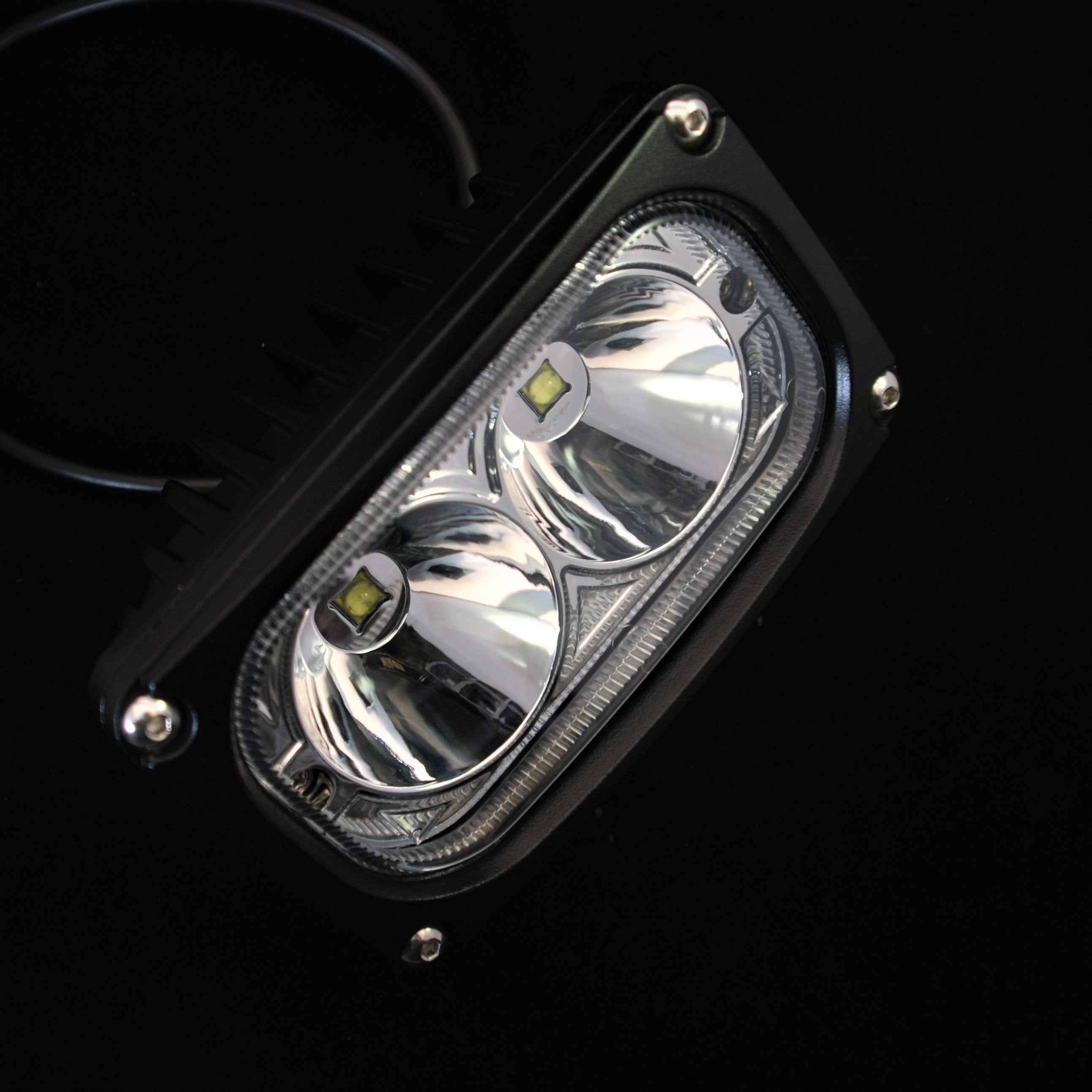Off Road/Vehicle Lights – Blackhawk LED Lights